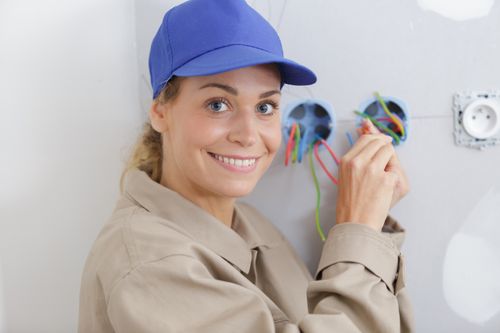 ELEKTROMONTEURE - ELEKTROHELFER bei PS³ Personalservice GmbH | hokify