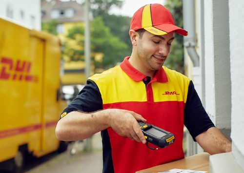 Postbote für Pakete und Briefe bei Deutsche Post AG | hokify